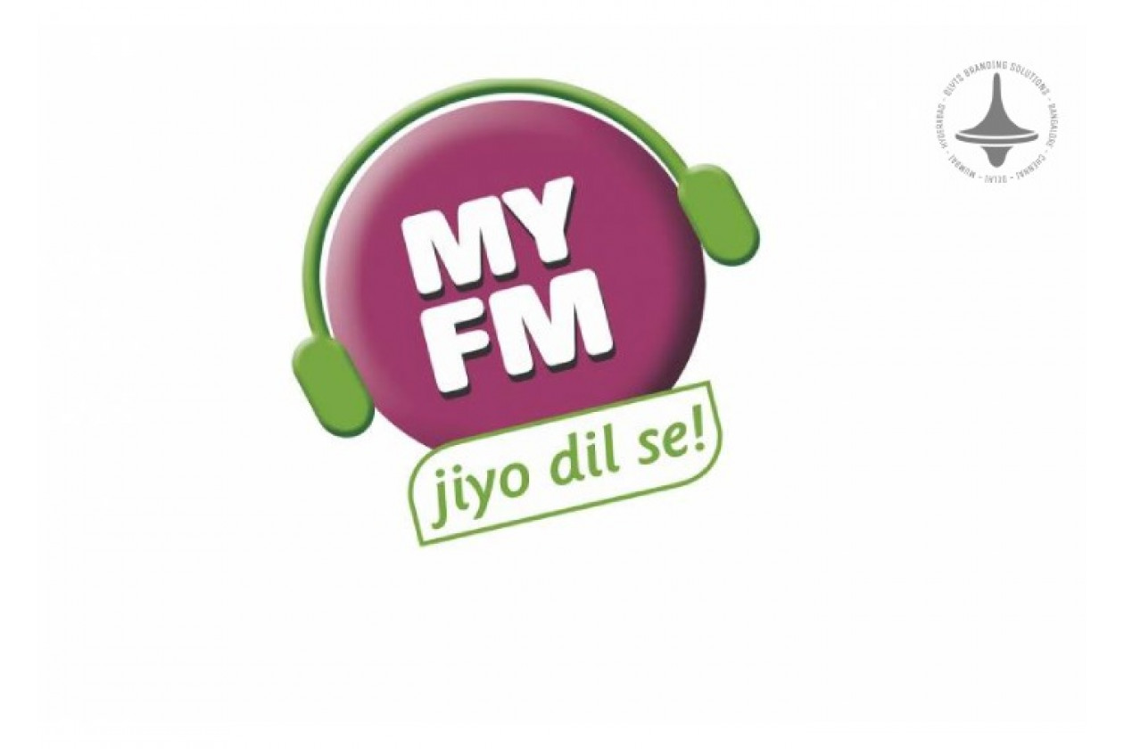 What Is DOOH? A Complete Guide to Digital Out-of-Home Advertising